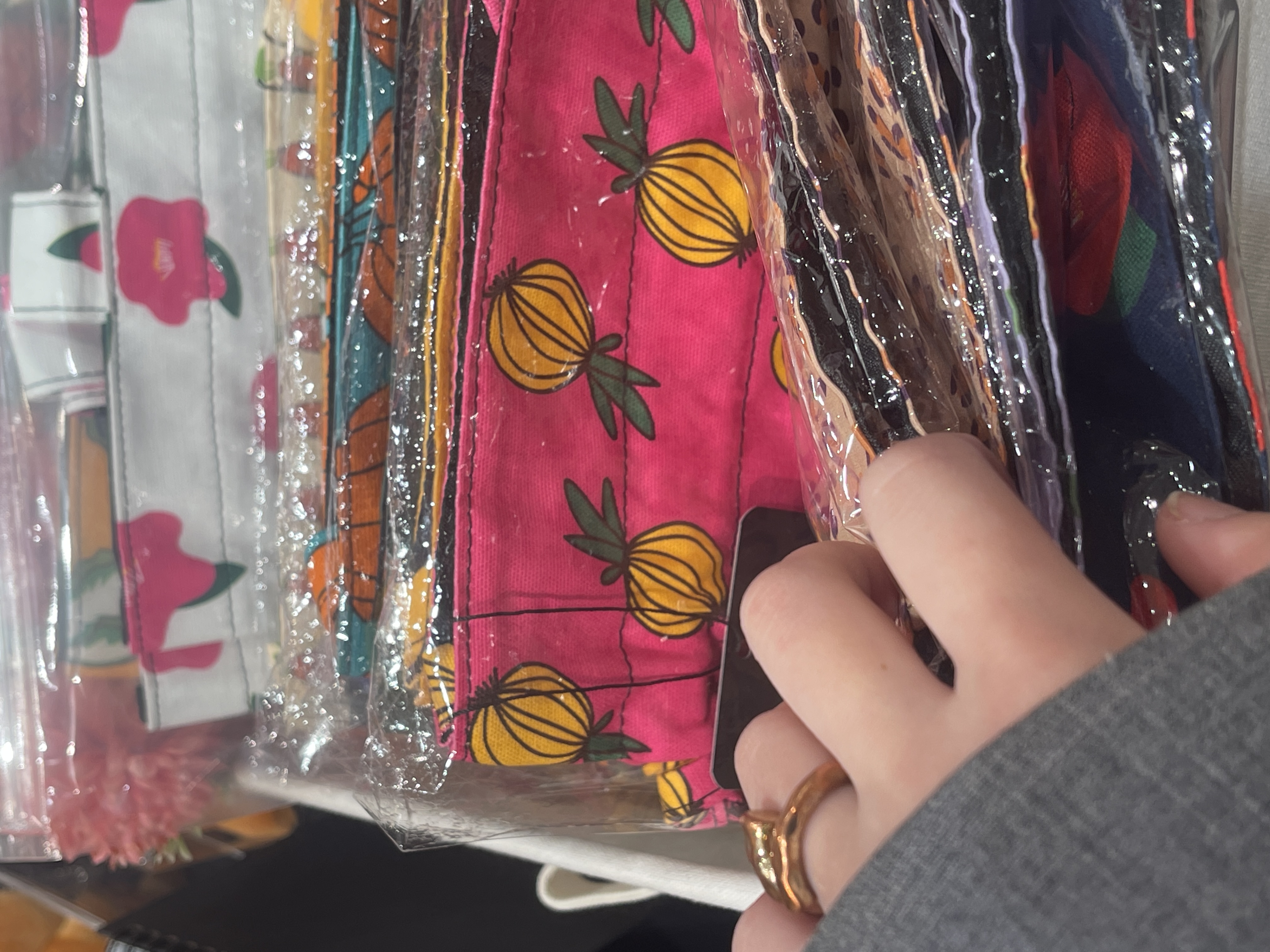 【開催中】大阪にやってきた♡ondat!（オンダ）ポップアップストア | 韓国情報メディア llyouth（トゥーユース）