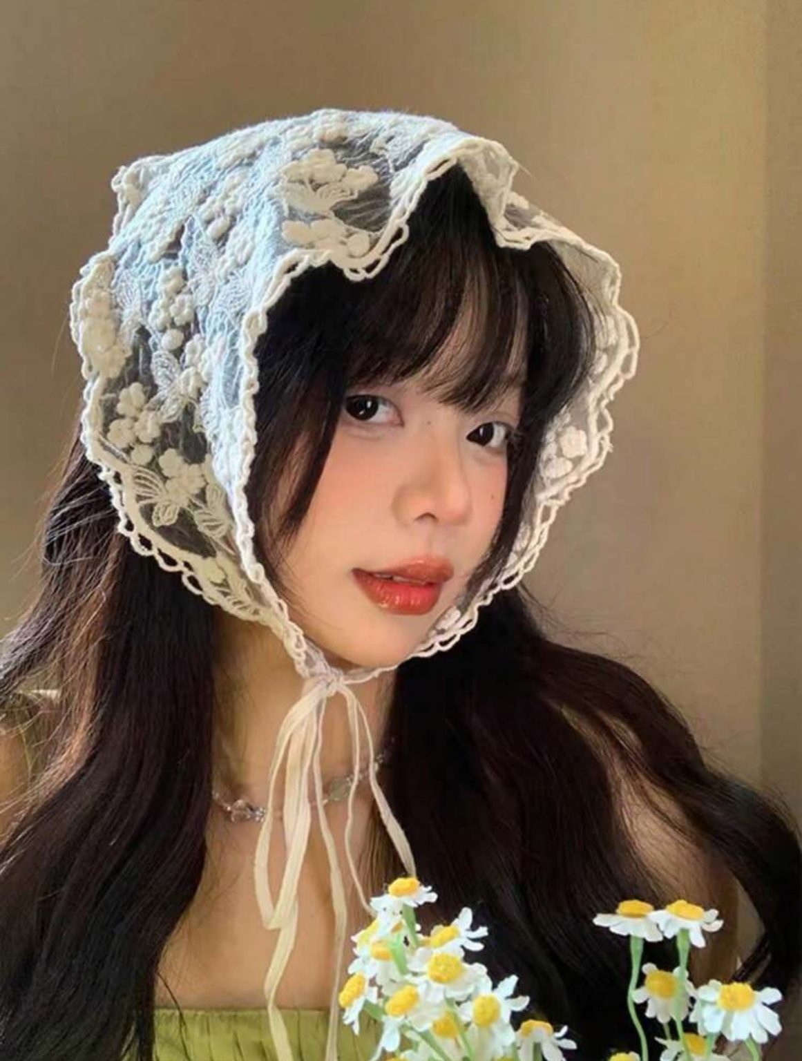 【2024Nextトレンド】韓国で話題のバブーシュカを先取り！ | 韓国情報メディア llyouth（トゥーユース）